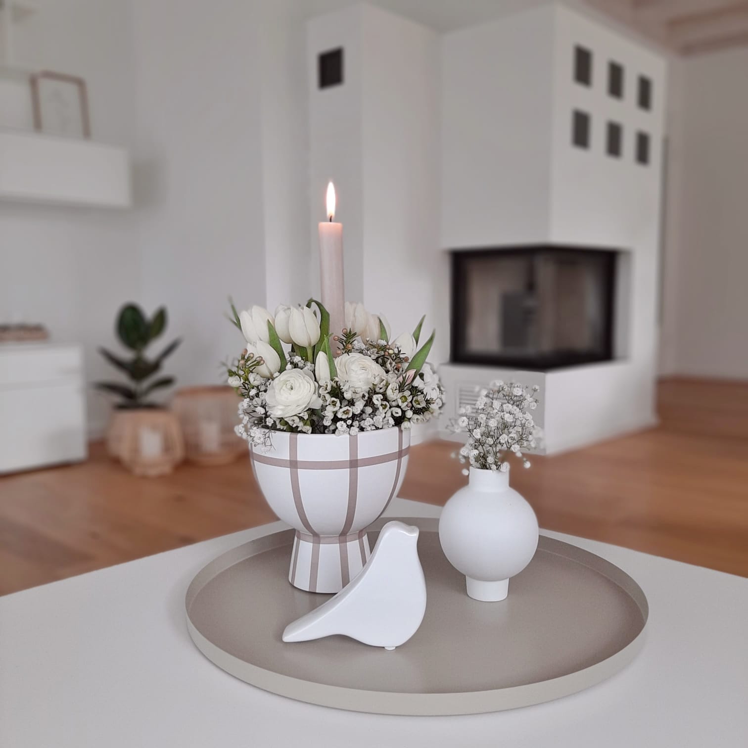 Erstaunlich Salon Wohnlich Tablett Ebenbild